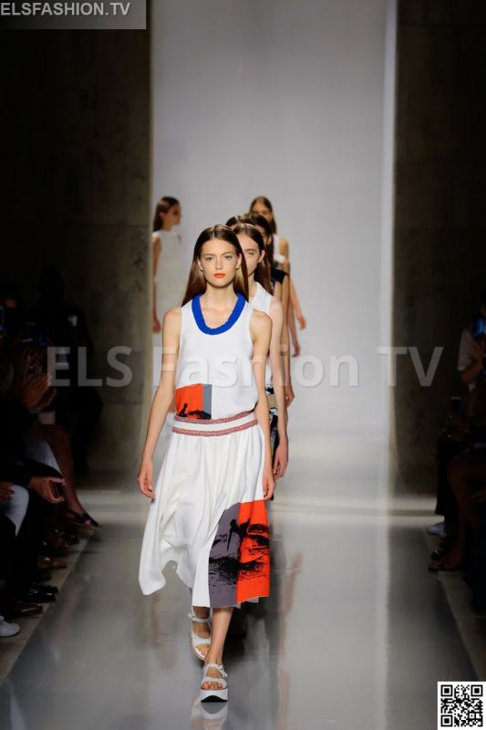 Victoria Beckham SS 2016 NYFW - ELS Fashion TV